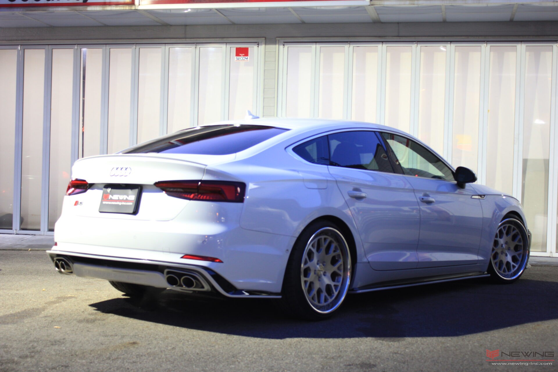 NEWING NEWING アウディ | S5 sportback Alpilコンプリート フルエアロ 鍛造20インチ レザーPKG（赤革） | NEWING